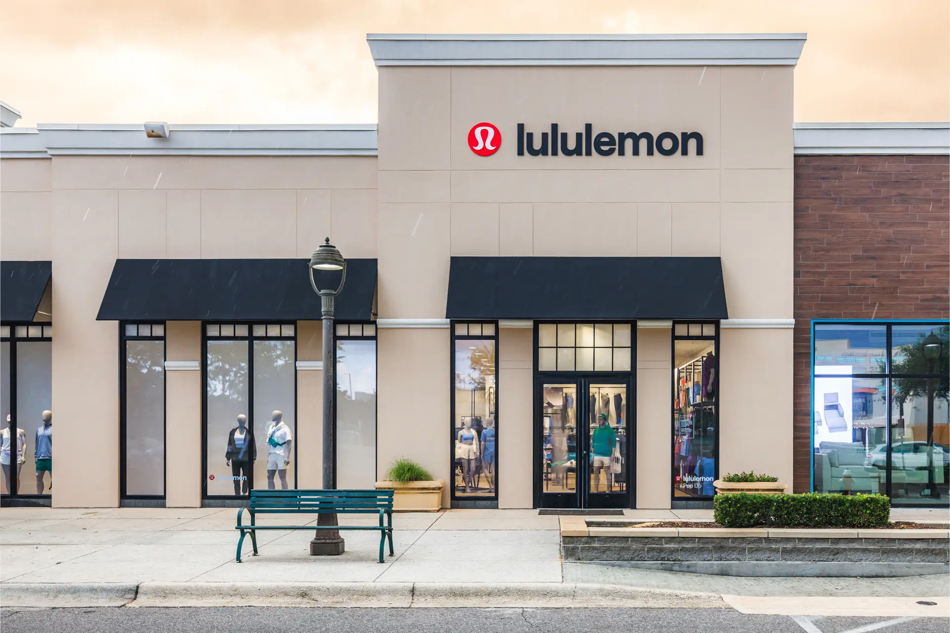 Lululemon - Vision Construction